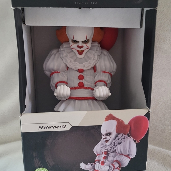 Video Games & Consoles | It Pennywise Clown Controller Phone Stand ...